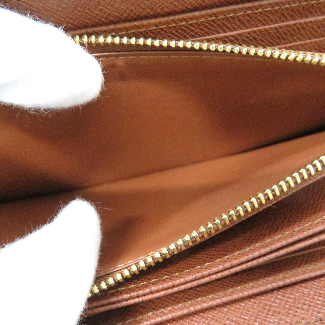 質屋かんてい局オンラインショップ / ルイヴィトン Louis Vuitton M42616 ジッピーウォレット モノグラム 【中古】