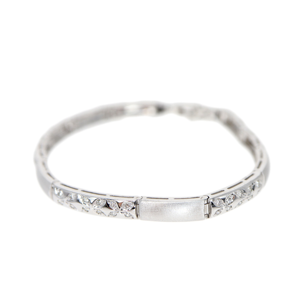 質屋かんてい局オンラインショップ / K18WG 18金ホワイトゴールド D0.32ct ブレスレット ダイヤモンド シルバー 12.2g 17.5cm【中古】