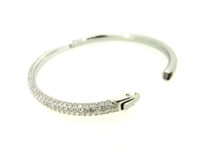 SWAROVSKI 【スワロフスキー】Stone Mini クリスタル パヴェ バングル 5032846 の買取価格について【大垣 ...